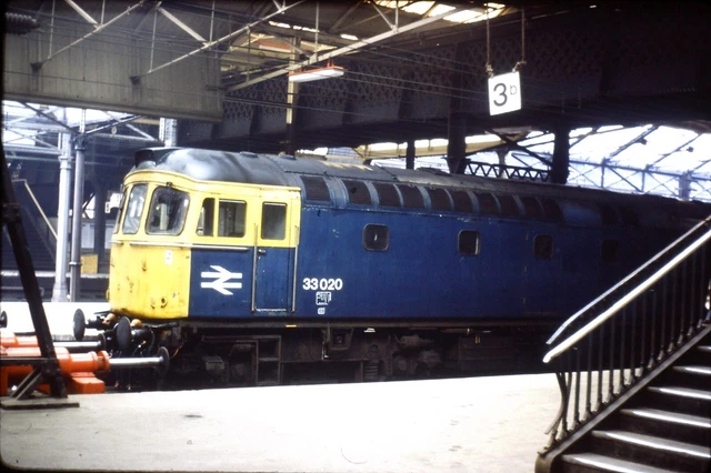35MM ORIGINAL COLOUR Rail Slide BR Class 33 33020 at unknown location £ ...
