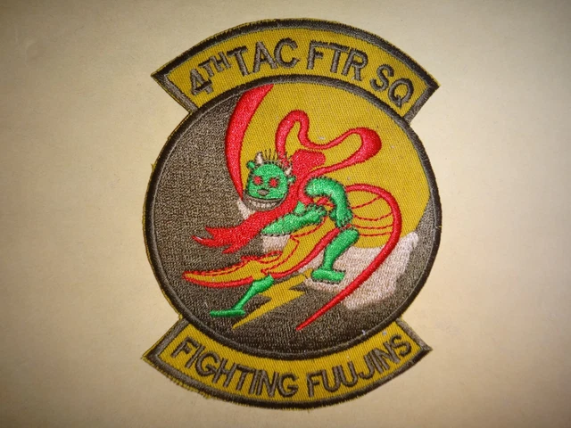 US AIR FORCE 4th Tactical Fighter Squadron FIGHTING FUUJINS Vietnam War ...