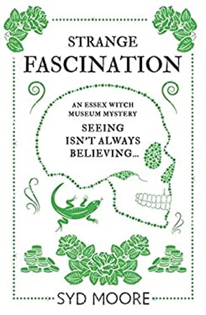 STRANGE FASCINATION: AN Essex Sorcière Musée Mystère Livre de Poche EUR ...