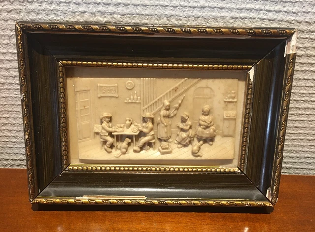 TABLEAU BAS RELIEF En Calcaire- Signé C.f. Becker - Scène De Vie - Vers ...