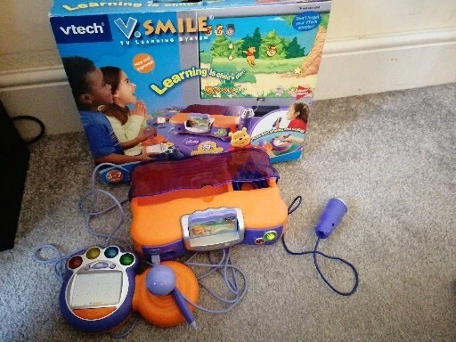 VTECH V-SMILE CHILDRENS TV Learning System Console with Winnie the Pooh ...