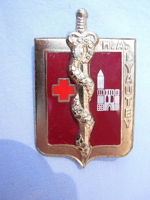 INSIGNE METAL ANCIEN SANTE MEDECINE HOPITAL LYAUTEY Strasbourg Drago ...