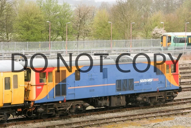 UK DIESEL TRAIN Railway Photograph Of Class 73 73201 Loco. Rm73-260 £1. ...