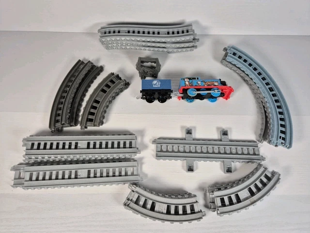 THOMAS AND FRIENDS Trackmaster 25 Track Pieces Thomas the Tank Engine ...
