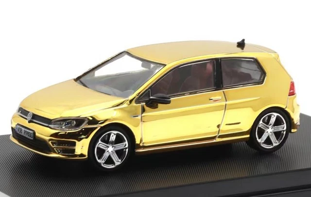 VW VOLKSWAGEN GOLF Mk7 Hatchback - Gold Chrome - Zoom 1:64 EUR 34,90 ...