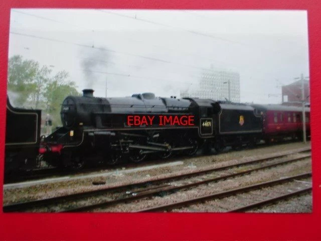 PHOTO LMS Black Five Loco No 44871 At Crewe £2.00 - PicClick UK