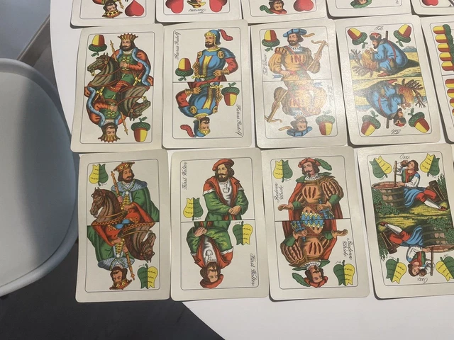 ANCIEN JEU DE 32 Cartes Grand Modèle Complet Autrichien Vintage Cards ...