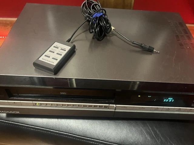 MAGNAVOX VCR VHS Video Cassette Recorder VR8515GY01 With Wired Remote ...