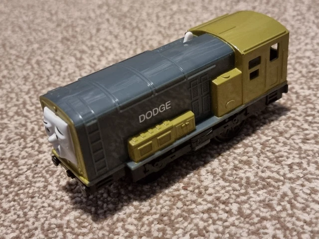 THOMAS THE TANK Engine & Friends Trackmaster MOTORIZED DODGE TRAIN COMB ...