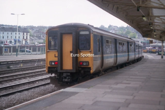 B261 35MM NEGATIVE Class 150 150221 Newport c.2001 [2] £2.54 - PicClick UK