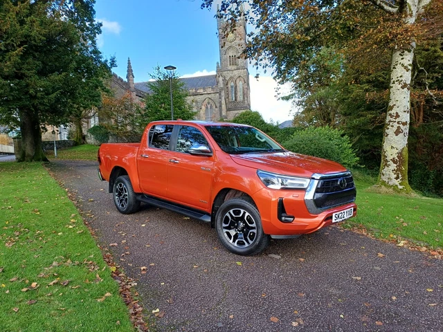 2022 TOYOTA HILUX invincible 2.8D. Euro 6 4x4 pickup £22,500.00 ...