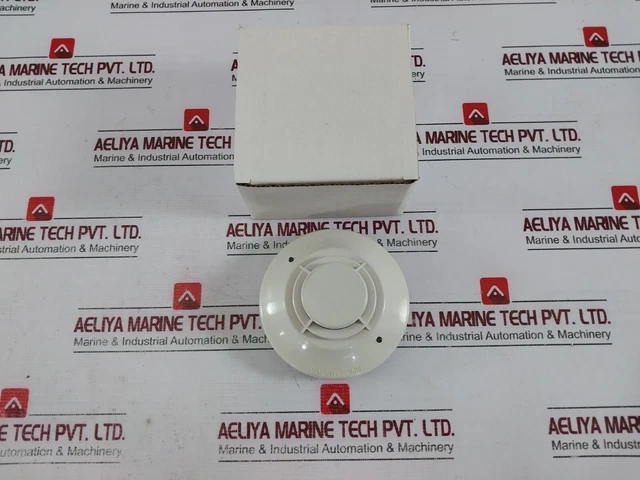 Smoke Alarm Notifier FSP-851 Addressable Smoke Detector With Base ...