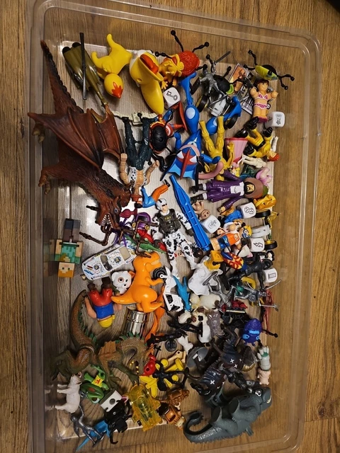 RANDOM JOB LOT toy bundle action figures accessories parts Collection ...