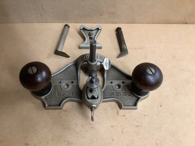 VINTAGE STANLEY NUMBER 71 Router Plane Complete With 3 Cutters Made in ...