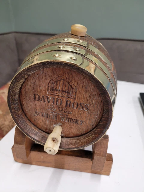 VINTAGE DAVID ROSS de luxe scotch whisky decanter barrel £35.00 ...