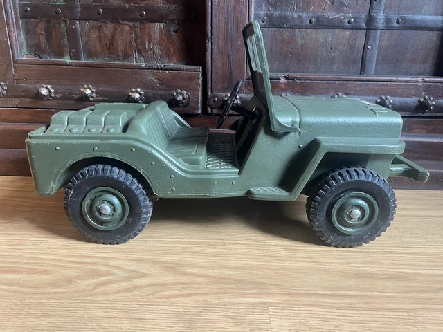 VINTAGE ACTION MAN Jeep Palitoy Hasbro 1975 Pawtucket R.i. 140199 £35. ...