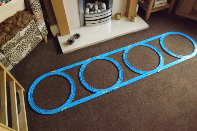 TRACKMASTER TOMY THOMAS & Friends-Mega Loop Track Set, 12 Junctions ...