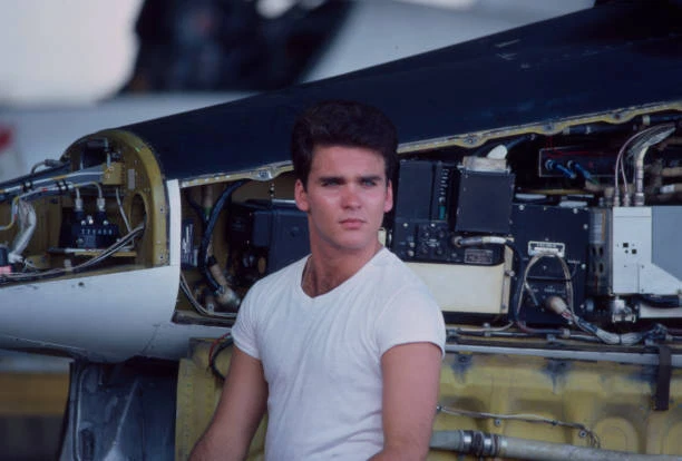 DAVID LAIN BAKER in the tv series 'Call to Glory'- 1985 Old Photo $9.00 ...