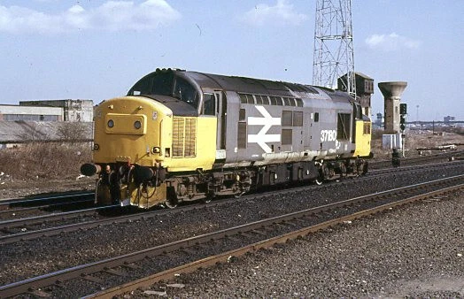 ORIGINAL COLOUR SLIDE of 37180 BR class 37 diesel loco £7.89 - PicClick UK