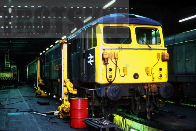 35MM SLIDE BR British Rail Diesel Loco 87019 Class 87 1987 Original £4. ...