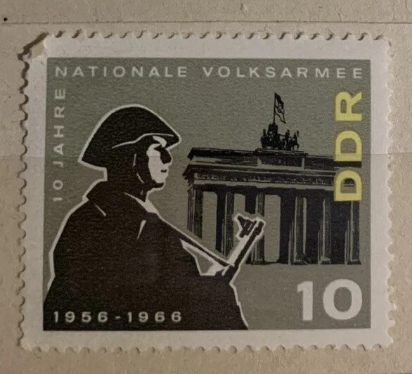 DDR 1966 10 Jahre Nationale Volksarmee NVA Mi.1162 postfrisch £1.69 ...