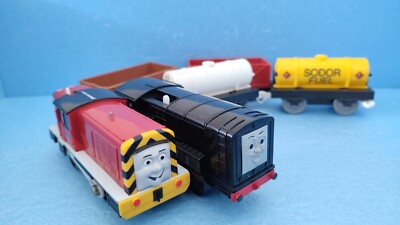 THOMAS & FRIENDS Plarail TOMY Trackmaster Connor & Caitlin Set JAPAN ...