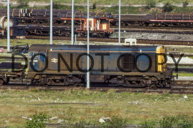 UK DIESEL TRAIN Railway Photograph Of Class 20 20046 Loco. Rm20-67 £1. ...