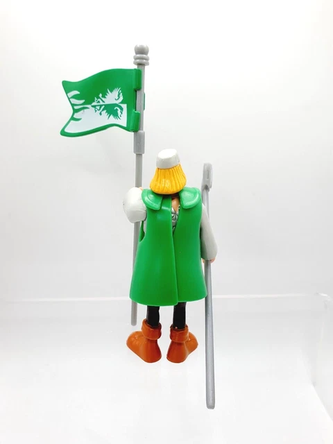 DISNEY FAMOSA CASTLE Guard Soldier Figure Green Sword in the Stone ...