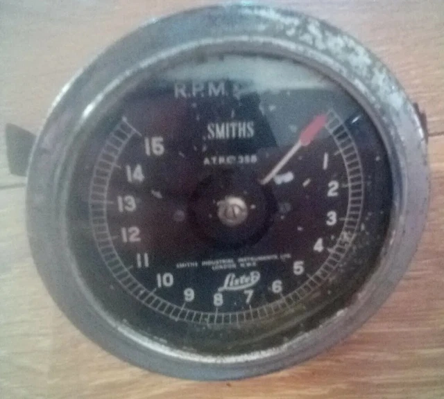 ANTIQUE SMITHS ATRC Rev Counter / Tachometer & Bracket - Lister £89.00 ...