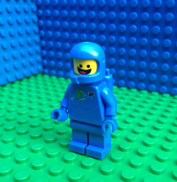 LEGO MOVIE BENNY Blue Old Retro Spaceman Space Man Minifigure Minifig ...