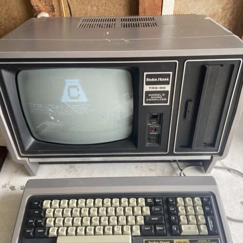 RADIO SHACK TRS-80 Model II Micro Computer With Keyboard And Manual ...