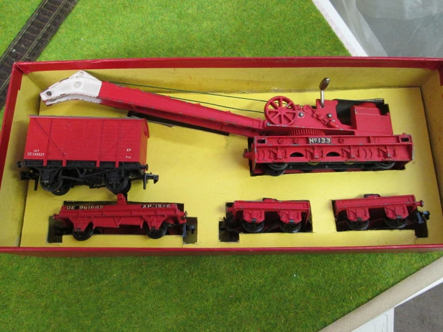 HORNBY DUBLO 4620 Breakdown Train Plus Packing Van Red Livery Boxed ...