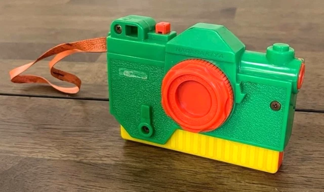 VINTAGE JAPANESE NAGASAKIYA Plastic Camera That Transforms Into Gun Toy ...