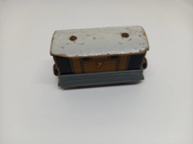 THOMAS THE TANK Engine Toby the Tram Engine 7 Wooden Toy with Magnetic ...