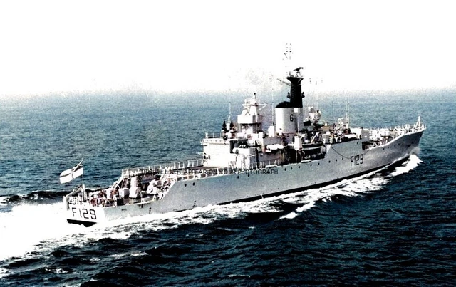 ROYAL NAVY ROTHESAY Class Frigate Hms Rhyl In 1972 £1.99 - PicClick UK