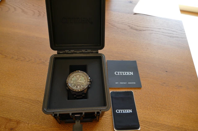 CITIZEN ECO-DRIVE SOLAR Promaster Sky Navihawk Funk Anthrazit/Grün ...