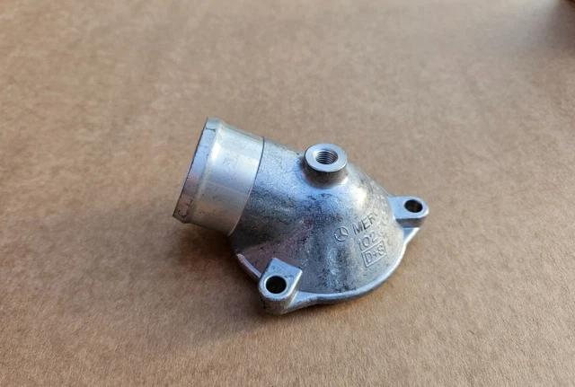 ORIGINAL MERCEDES-BENZ THERMOSTATGEHÄUSE A1022030374 W123 W124 W201 ...