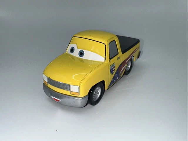 DISNEY PIXAR CARS 2 JOHN LASSETIRE Diecast £5.00 - PicClick UK