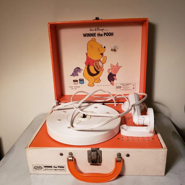 LIONEL - WALT Disney Winnie The Pooh 1964 Portable Record Player ...