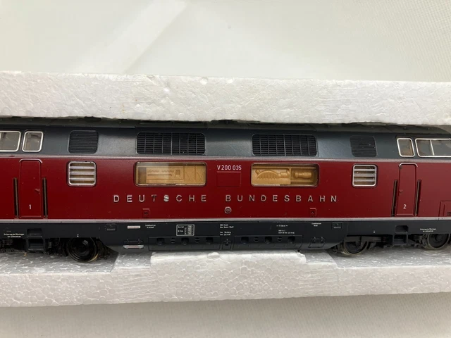 LOCOMOTIVA DIESEL ROCO H0 43522 DB BR V200 035 rosso/grigio in IMBALLO ...