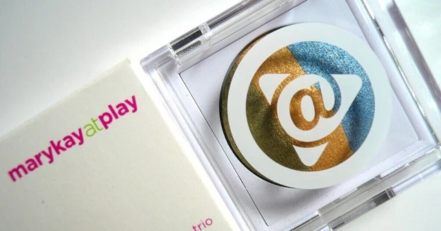 MARY KAY AT Play Baked Eye Trio Field Day prix de vente abandonné 10 ...