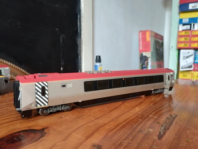 BACHMANN CLASS 220 Virgin Voyager Power Unit/Coach Only Good Running ...