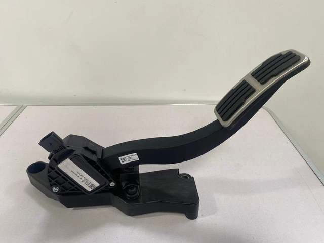 RANGE ROVER VELAR Accelerator throttle pedal 2020 D180 R Dynamic ...