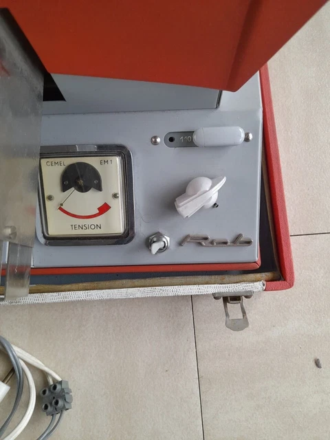 PROJECTEUR DE DIAPOSITIVE ancien , marque rob année 1960 vintage . EUR ...