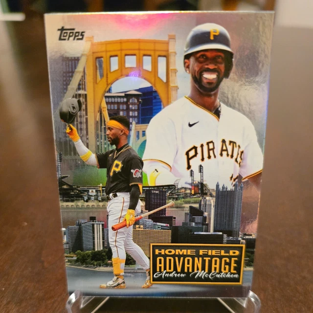 ANDREW MCCUTCHEN 2024 Topps Series 2 inserto SSP Home Field Advantage ...