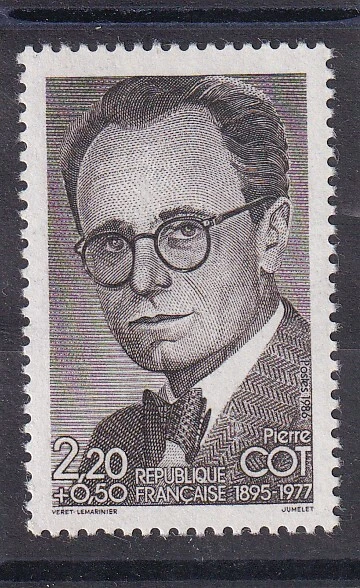 FRANCE ANNÉE 1986 Hommage à Pierre Cot N° 2406** réf 4334 EUR 1,15 ...