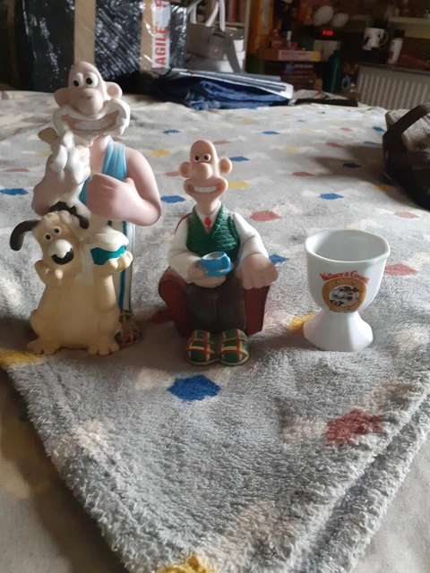 VINTAGE AARDMAN FIGURES, Wallace And Gromit Plastic Figures, 6" & Egg ...