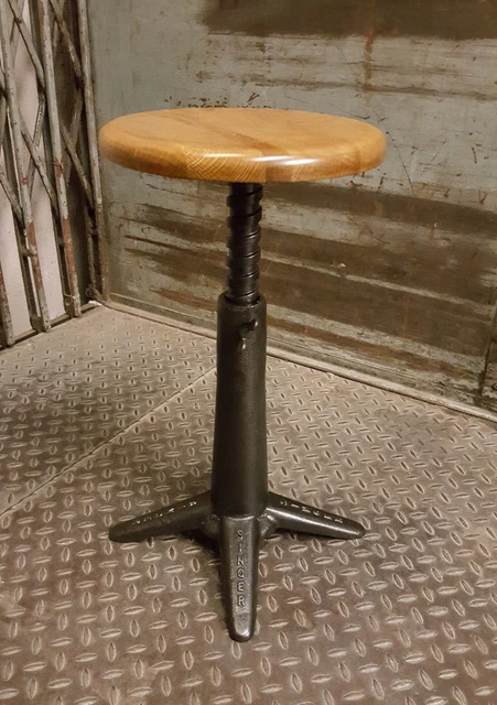 SINGER WERKSTATT - Industrie - Hocker / Stuhl Industrial Design - Rowac ...