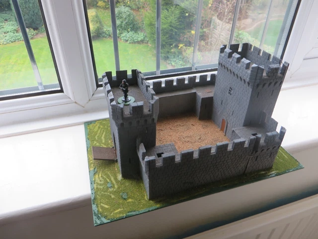 MINI ART ASSEMBLED Castle 1/72 / 25mm Medieval £18.00 - PicClick UK