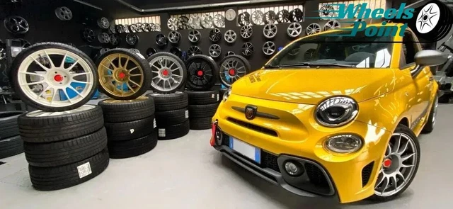 FIAT 500 ABARTH MAK XLR Radsatz 7Jx17 Et 35 Schwarz Glanz 205/40R17 ...